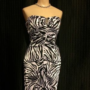 Neiman Marcus | Dresses | Long Black And White Cocktail Party Dress ...